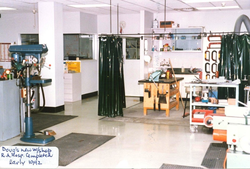 Interiors: Biomedical Engineering Workshop; 1992; 2.290 | eHive