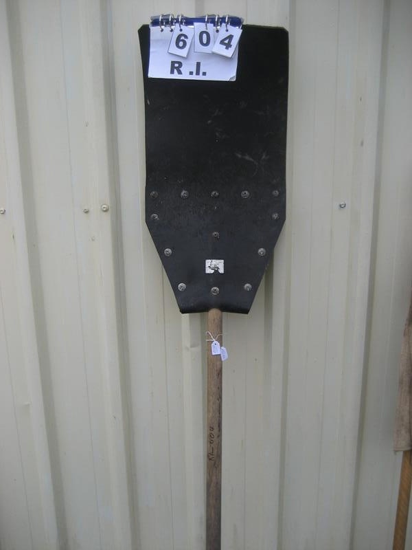 Fire beater 'rubber'; 604.0 | eHive