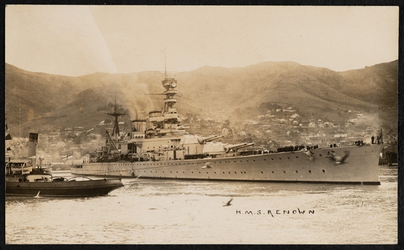 The battle cruiser H.M.S. 'Renown' arriving in Lyttelton Port ...