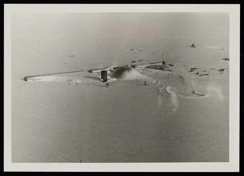 The Amundsen–Scott South Pole Station including the dome and the Skylab ...