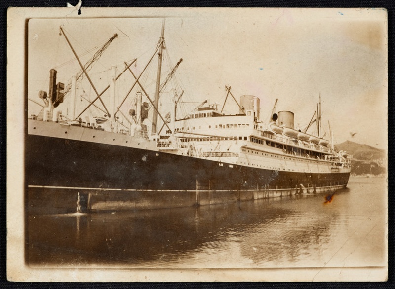 The M.V. 'Rangitiki II', the New Zealand Shipping Company in Lyttelton ...