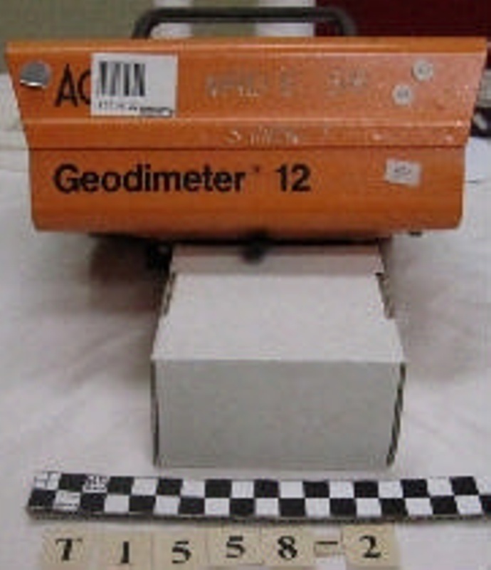Geodimeter; AGA (Advanced Geodetic Applications); 1976-1977; T-1558-2 ...