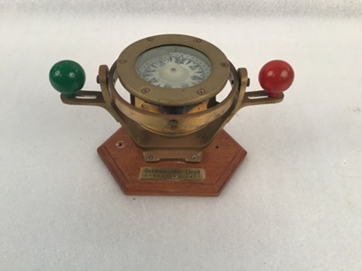 Boat Compass; HMAS Stuart; NAVY-15493-00 | eHive