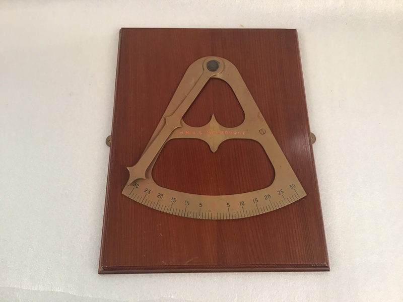 Inclinometer; HMAS Melbourne; NAVY-15219-00 | eHive