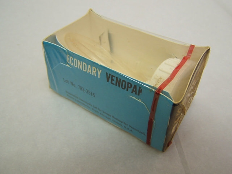 Venoclysis set; Venopak, Abbotts labs. USA; AM.02.523 | eHive