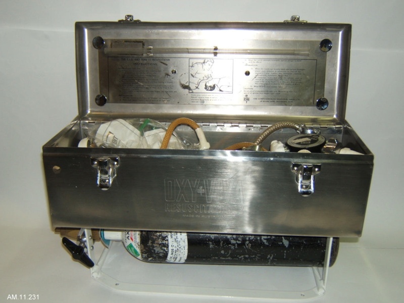 Oxy Viva Resuscitator 2; AM.11.231 | eHive