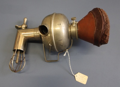 Ritchie Collection; Anaesthesia inhalers; Hewitt's wide-bore ether ...