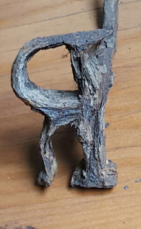 Branding Iron, 'R'; 010/053 | eHive