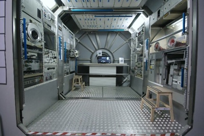 Columbus module; 1 | eHive