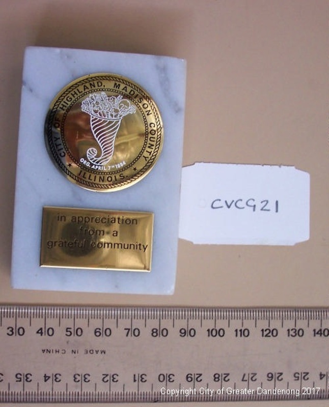 paper weight; CVCG 21 | eHive