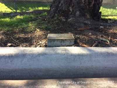 City of Springvale Ross Reserve tree plaque.; CVP 178zb | eHive