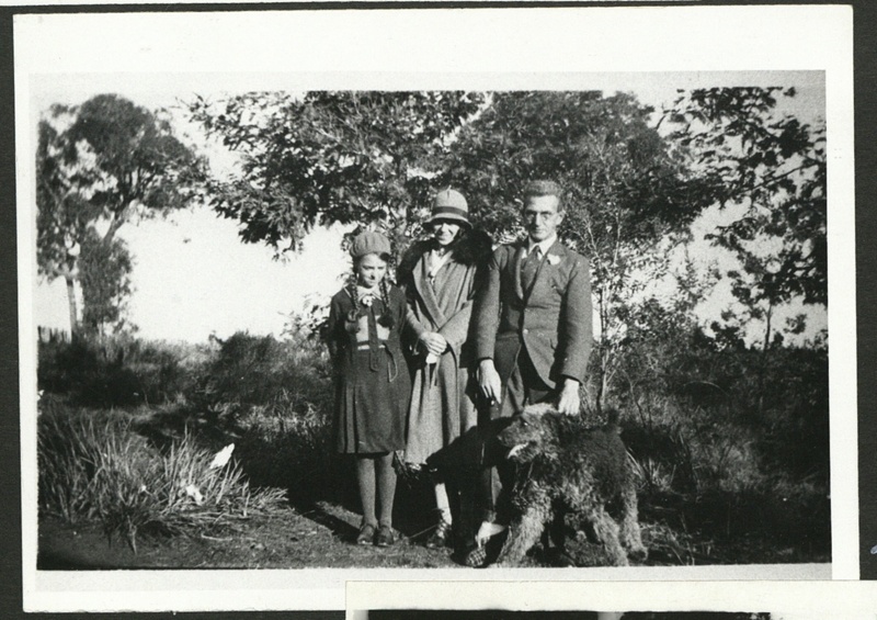 Described as Dr Jerome, Mrs O'Flynn and daughter with a dog in Hill End ...