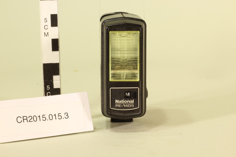 National PE-1405 flash unit for camera; National; CR2015.015.3 | eHive
