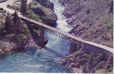 Photograph, Cromwell Bridge; CR2013.246 | eHive