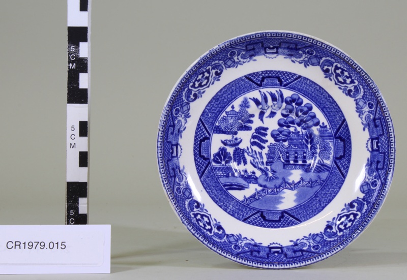 Old willow pattern saucer; Alfred Meakin, England; CR1979.015 | eHive