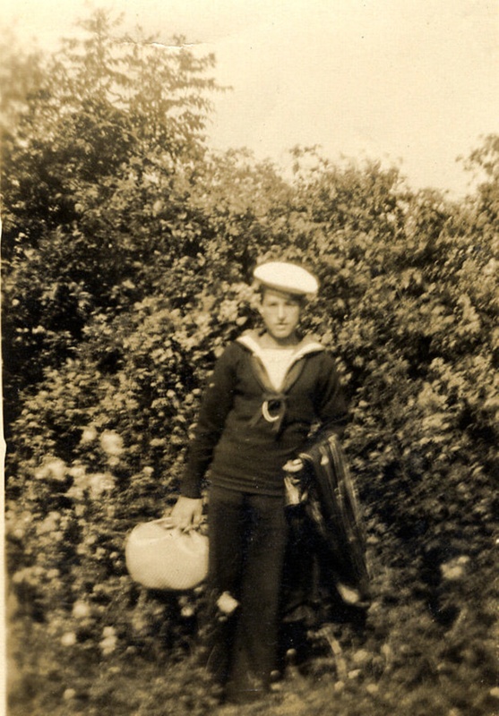 Photograph of Charlie Hubbard; SHHMG:A1581.4 | eHive