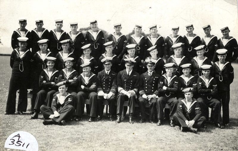 Photograph of Signal School Badge Boys in 1933.; photographer : unknown ...