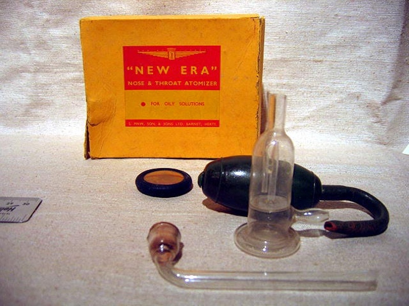 The "New Era" Nose & Throat Atomizer in Cardboard Box; Ariston; 1940s ...