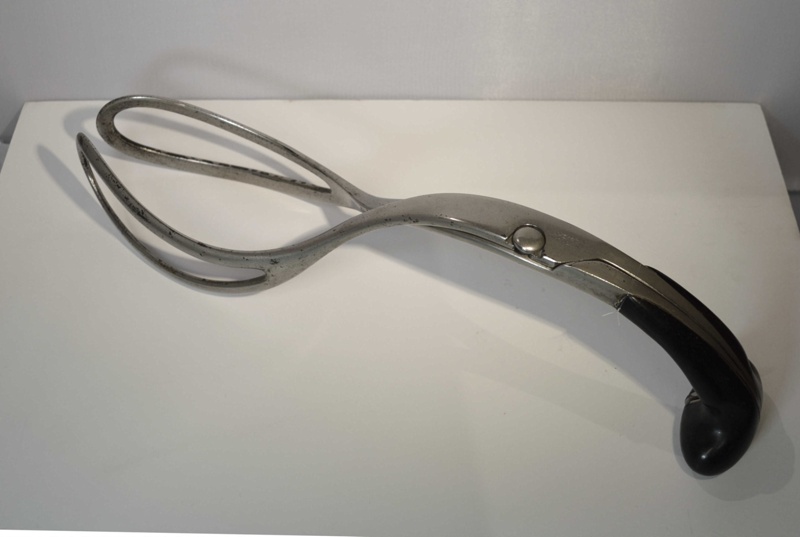 Anderson's Obstetric Forceps with Pelvic Curve; Weiss; 1940s; 1990.104 ...