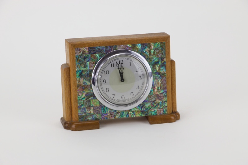 Paua shell decorated mantle clock; Ataahua; 01708 | eHive