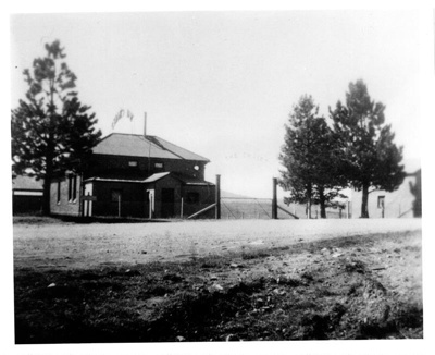 The Chalet ( Court House) at Kiandra. 1950's by Jack Shaw (Shaw coll ...