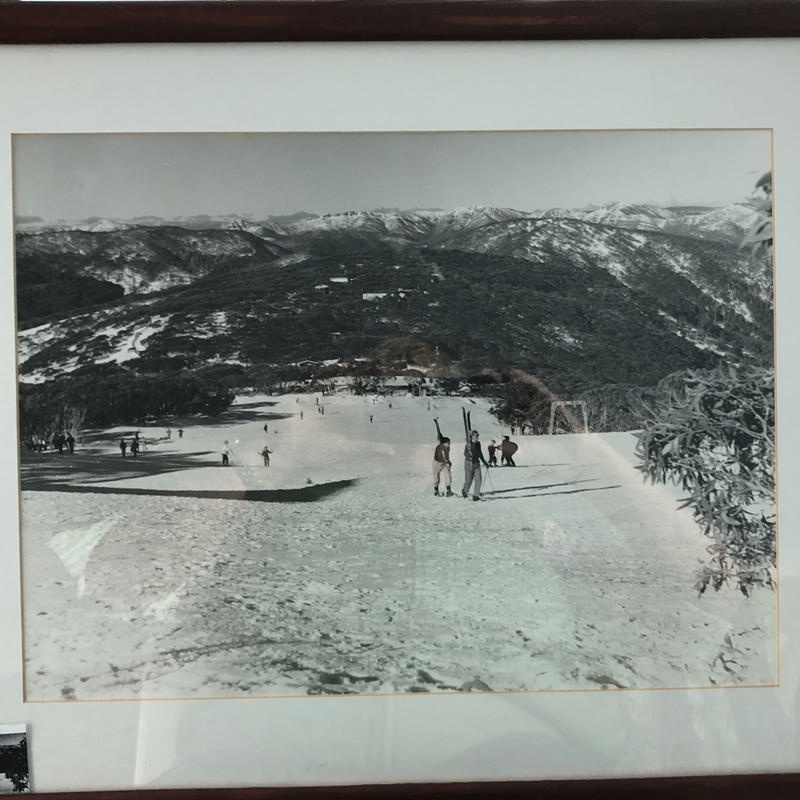 Eric Burt, Bourke St, Mt Buller 1963; AP 002803 | eHive