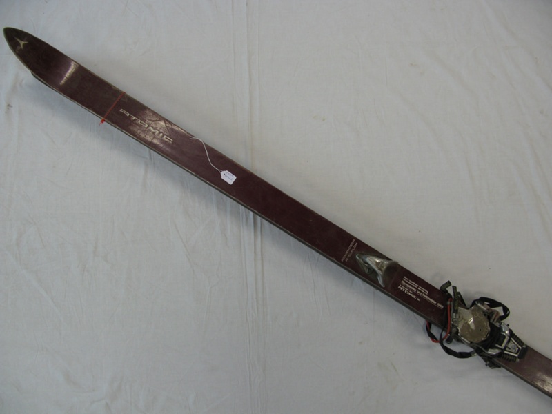 Skis; Atomic; VMBM 002442 | eHive