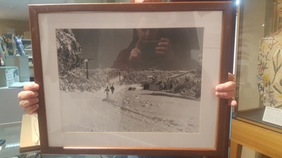 Bourke Street No.13 framed: photographer Eric Burt; AP 002861 | eHive