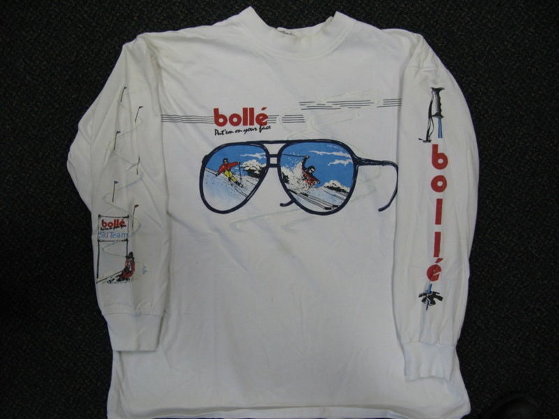 T-shirt; VMBM 001436 | eHive