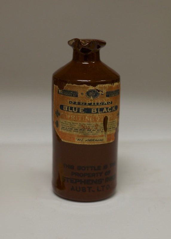 Ink bottle, brown earthenware; Stephens; 1890-1900; c.2019.O.0227 | eHive