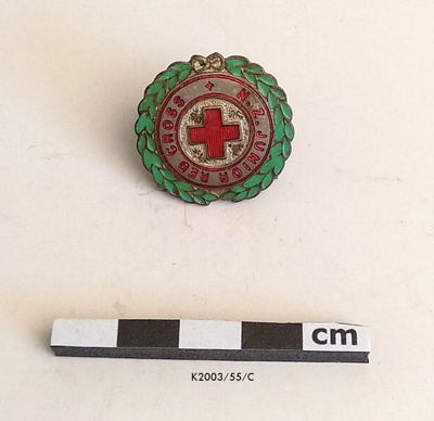 Badge, Red Cross; K2003/55/C | eHive