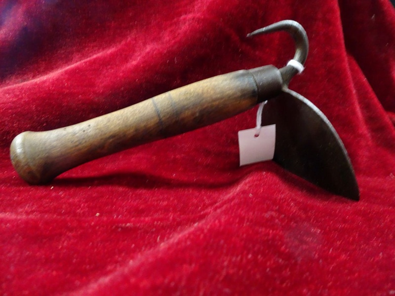 Butchers' Hog Scraper and Toe Pick-Skud.; 2024-20-03 | eHive