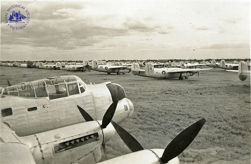 An Avro Lancaster and Consolidated B-24 bombers at RAAF base in ...