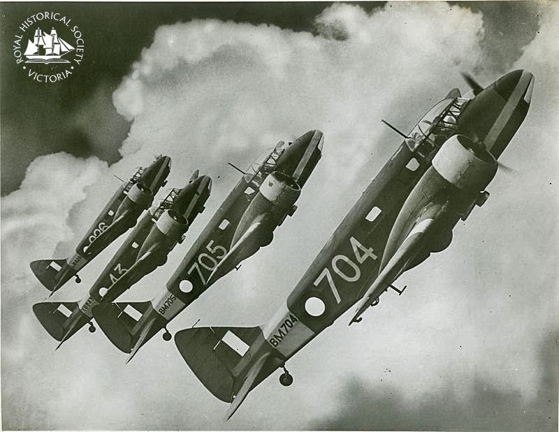 Four Airspeed Oxford aircraft from RAAF Laverton, Victoria; Smith ...