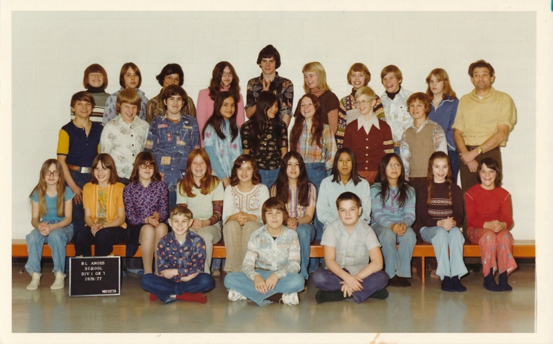 R. L. Angus School class photo, 1976-77; Streeper Family; FNPL2016.002. ...