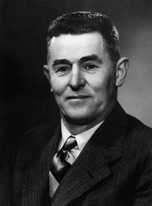 C C Gilbert 1947-48, President Ellesmere Gun Club ex Mavis Winchester ...