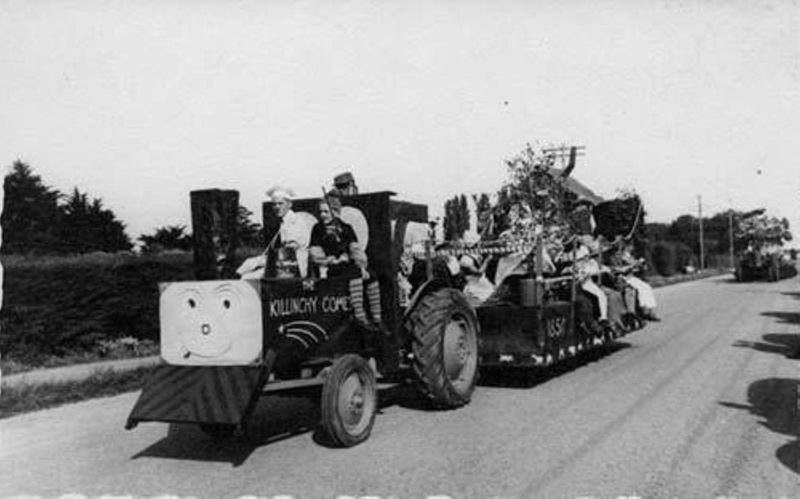 Killinchy School Float 'Old woman who lived in a shoe' 1850-1950 ...