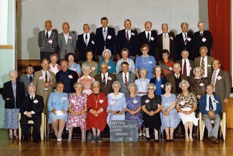 Decade 7 1925 - 1934 Leeston Primary School, Reunion maybe, ex June ...