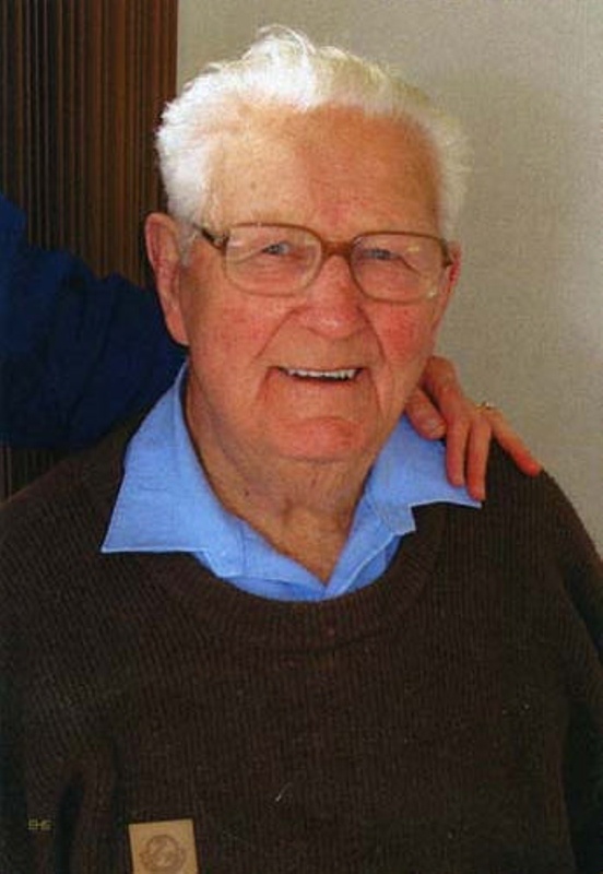 Donald Ford 28-1-1916 to 19-4-2007 2007-03-18 Arch box 70; EHS-3192 | eHive