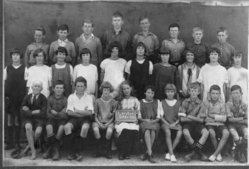 ca 1924-25 Std 5 & 6, Leeston Primary School, Hazel Bishop 4th from LHS ...
