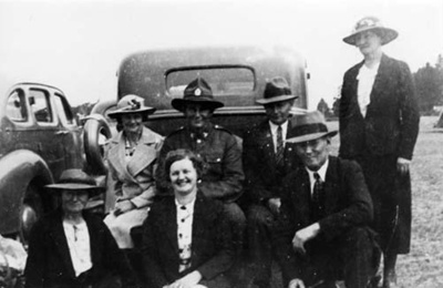 Pat, Hugh, John Boal ex Audrey Taylor; EHS-3437 | eHive