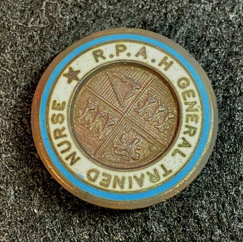 Royal Prince Alfred Hospital - undergrad badge; Unmarked | eHive