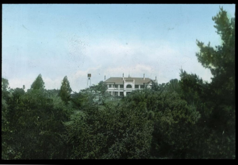 Victorian mansion [John Flynn?]; Cameron, T. W.; Flynn, John, 1880-1951 ...