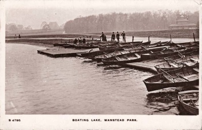 Postcard: "Boating lake, Wanstead Park"; ARN0279 | eHive