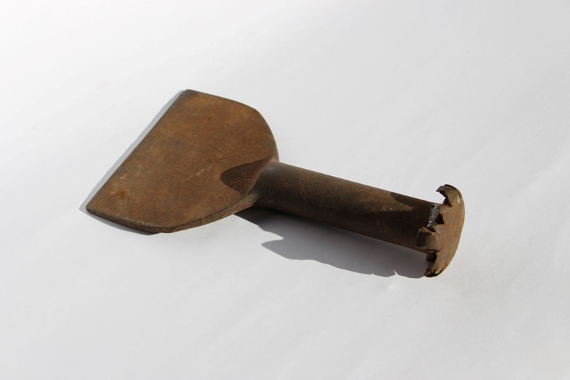 Bolster cutter, metal; unknown; ca1950s; JM2017.24 | eHive