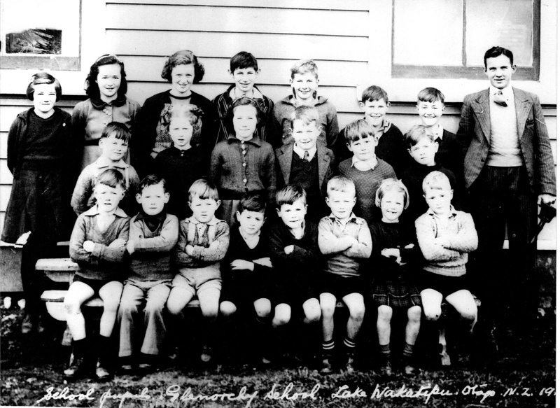 1944 School Photo ; 1944; 2017.1.653 | eHive