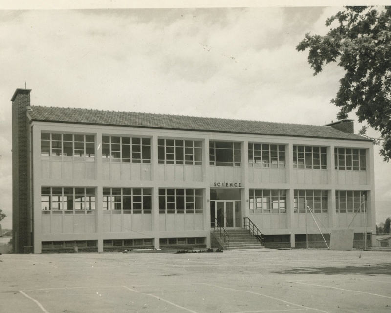 Science building; 1974; 1974/6 | eHive