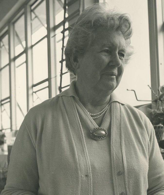 Mildred Manning 1965 in Biology Laboratory ; 2020/10 | eHive