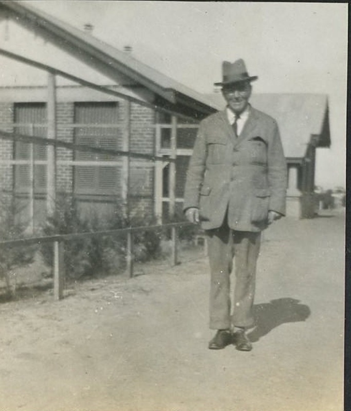 Mr Kelly Science 1929 Contained in the Ward album ; Internal; 1929 ...