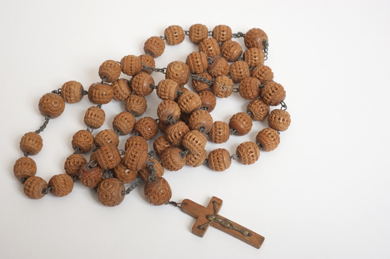 Pilgrim Rosary Beads; belonging to Mary MacKillop; 1873; 94.175 | eHive